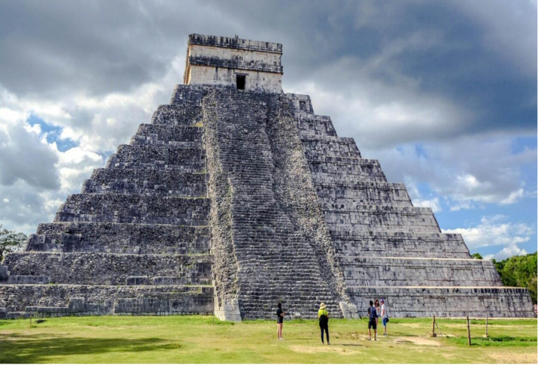Visiting Chichen Itza: Exploring the Most Popular Mayan Ruins on the ...